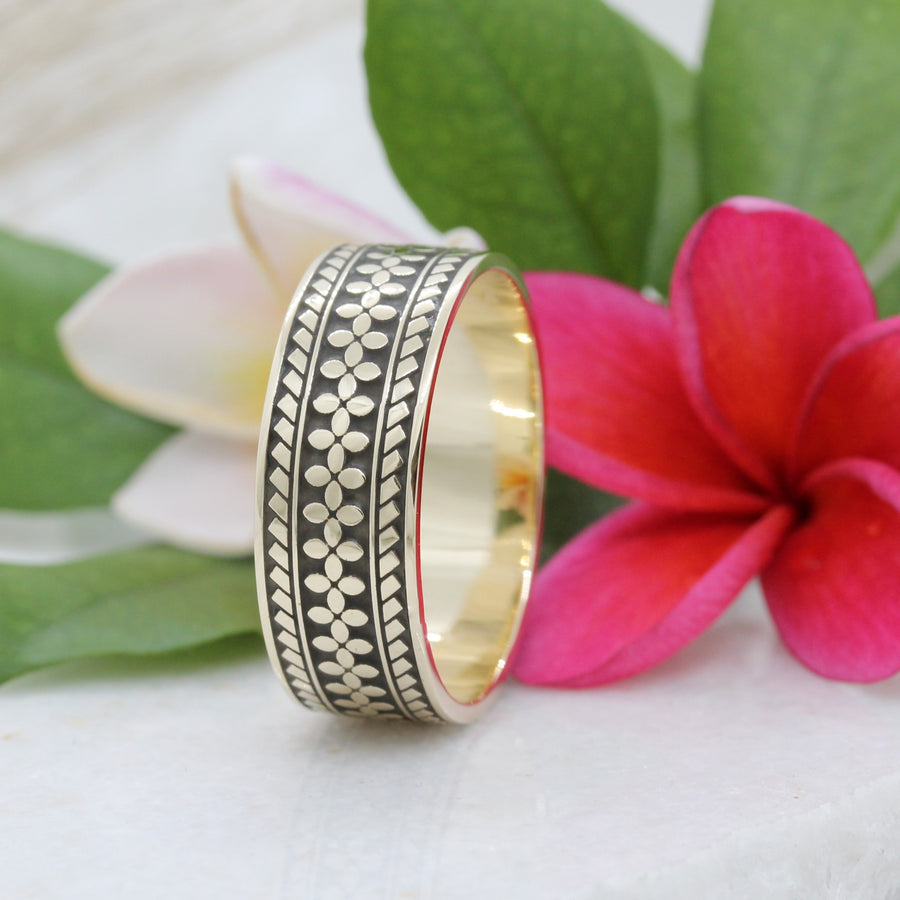 Rings – Page 5 – nesiancreations